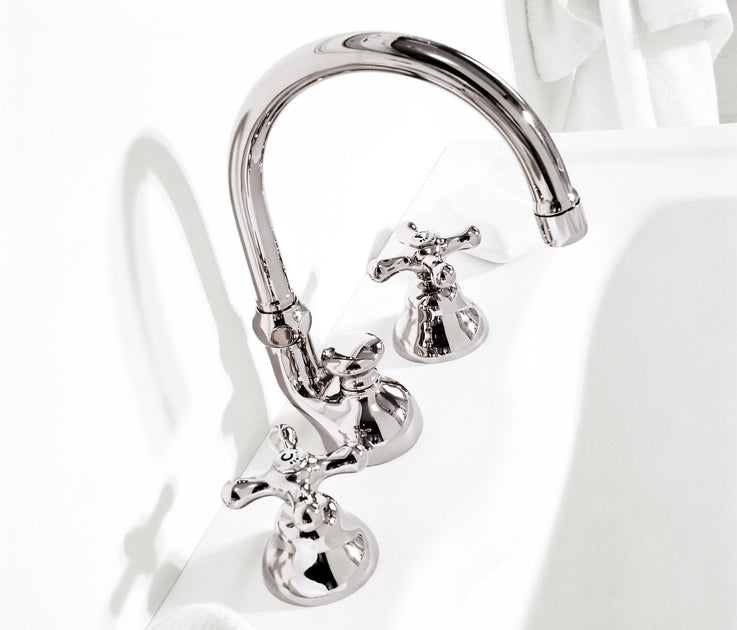 Roma Three Hole Widespread Faucet With Offset Gooseneck 3225 – WRKRM